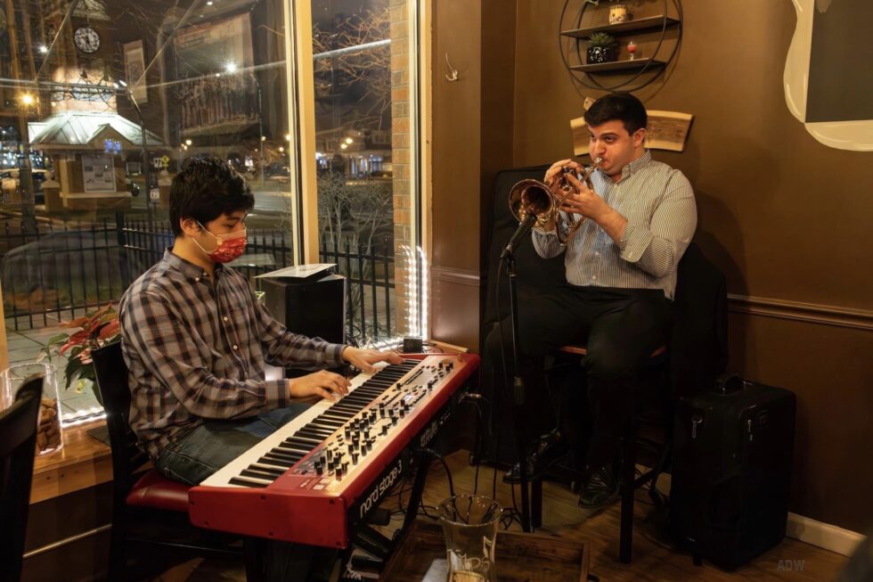 Max Robbins & Leon Hsu : Thursday, Feb. 1 | The Little Theatre